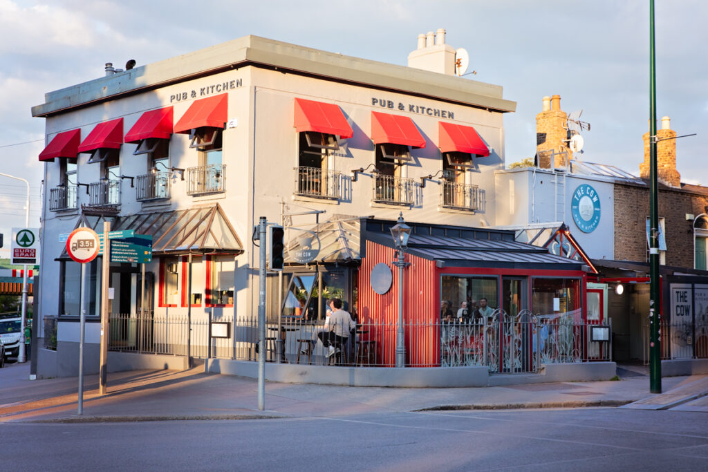 Home - The Cow Pub & Kitchen